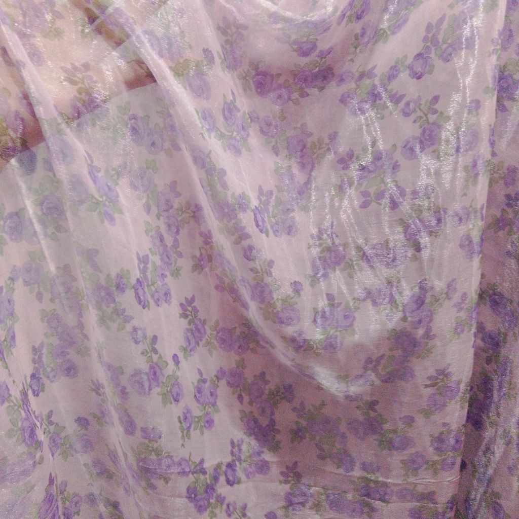 Jual Kain Sifon Sutra Shimmer Motif Bunga Ungu Premium - Silk Chiffon ...