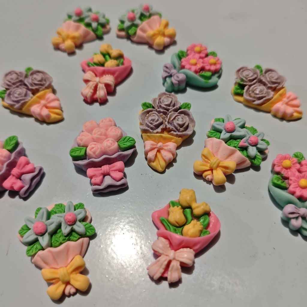 Jual Clay resin baru, banyak macam model (500pcs) | Shopee Indonesia