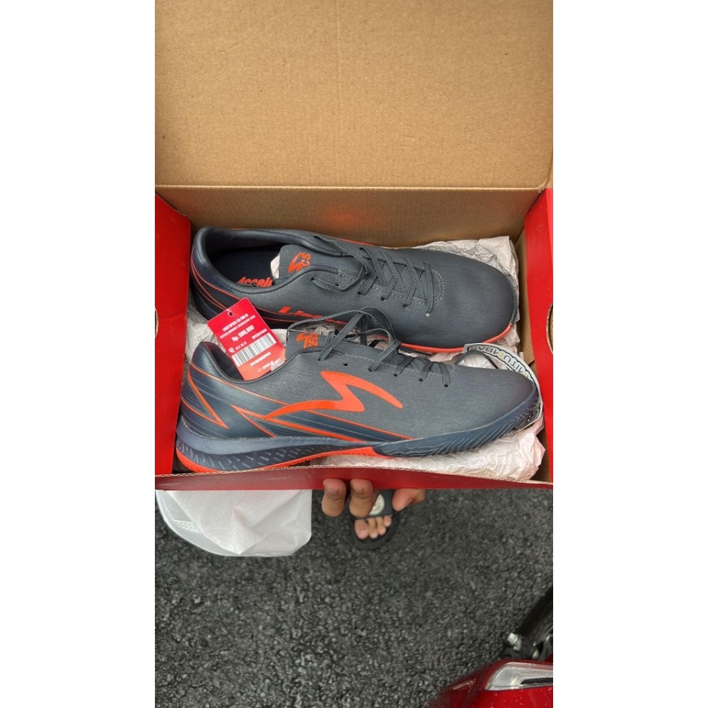 Jual LIGHTSPEED 20 FWD IN 1× PAKAI | Shopee Indonesia