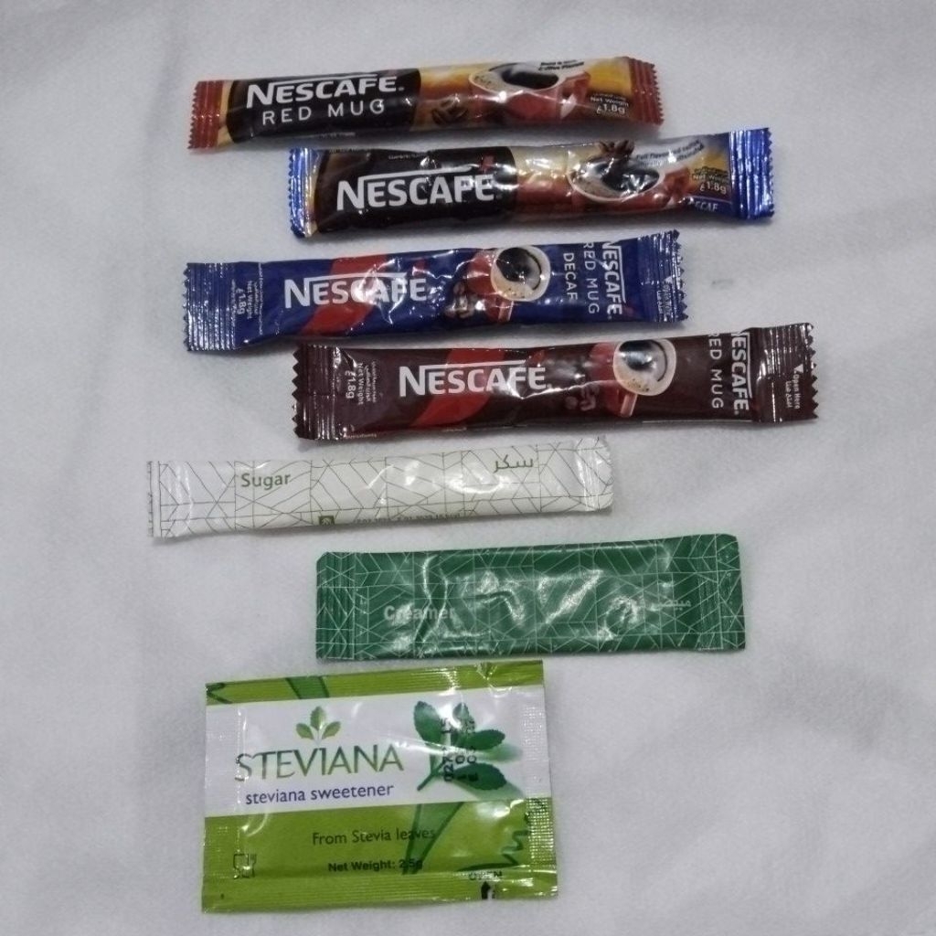 Jual Nescafe Coffe Decaf Mini 1.8g,Red Mug Mini 1.8g, Creamer sachet ...