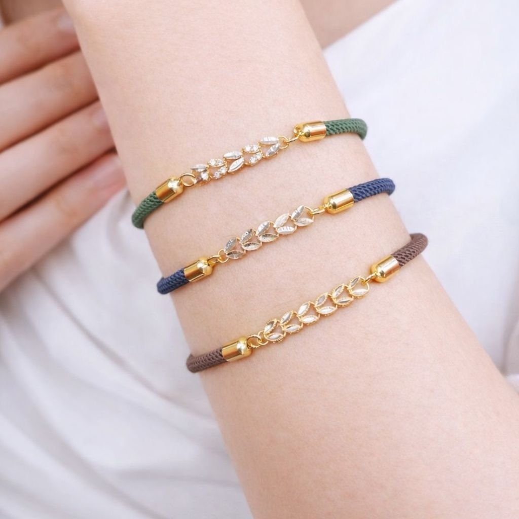 Jual Gelang Tali Emas Elegant Shimmer Gold - Toko Emas Gadjah | Shopee ...