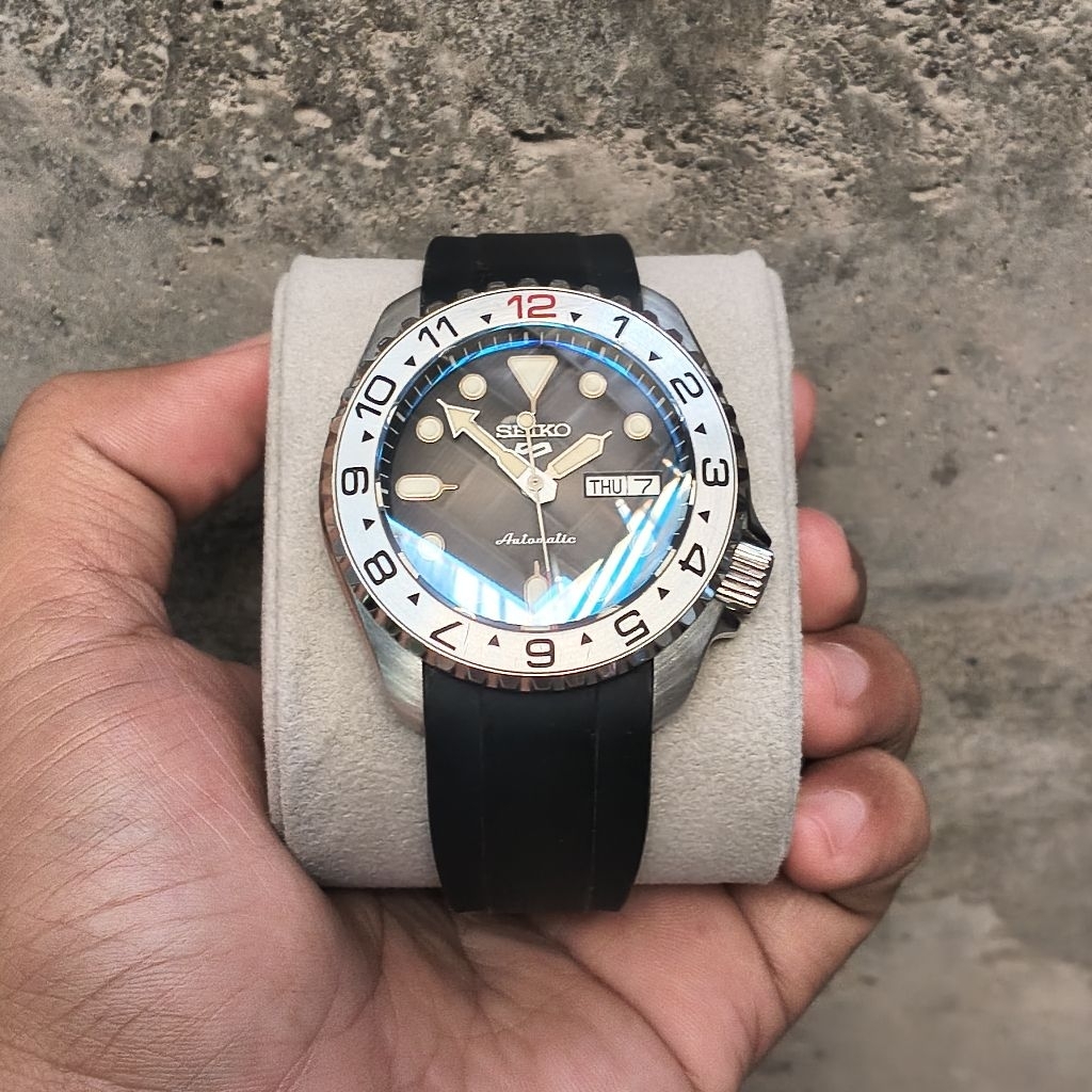 Jual SEIKO Diver Sapphire crystal base SRPD | Shopee Indonesia
