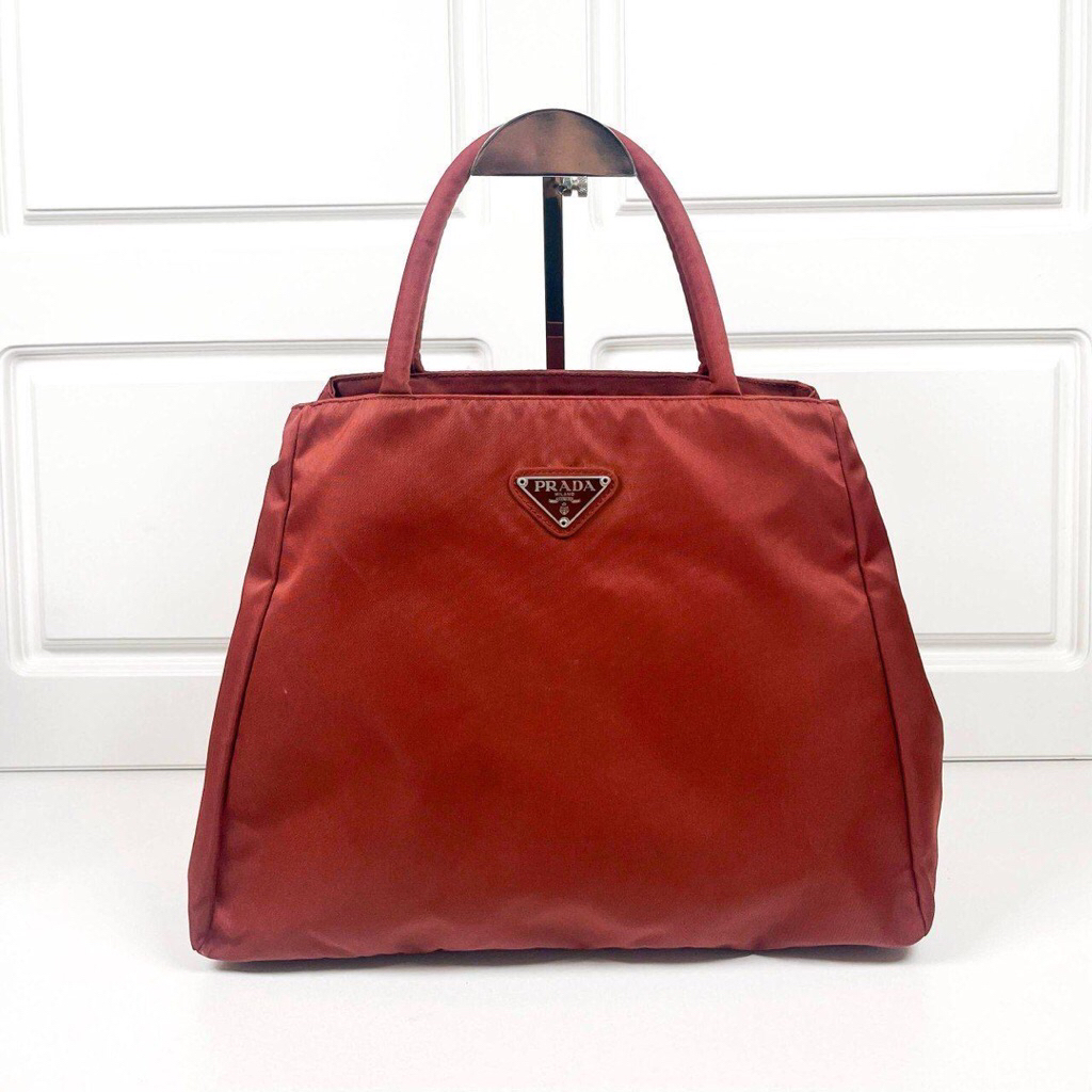 Jual (PRELOVED) Prada Tote Bag Nylon Red | Shopee Indonesia
