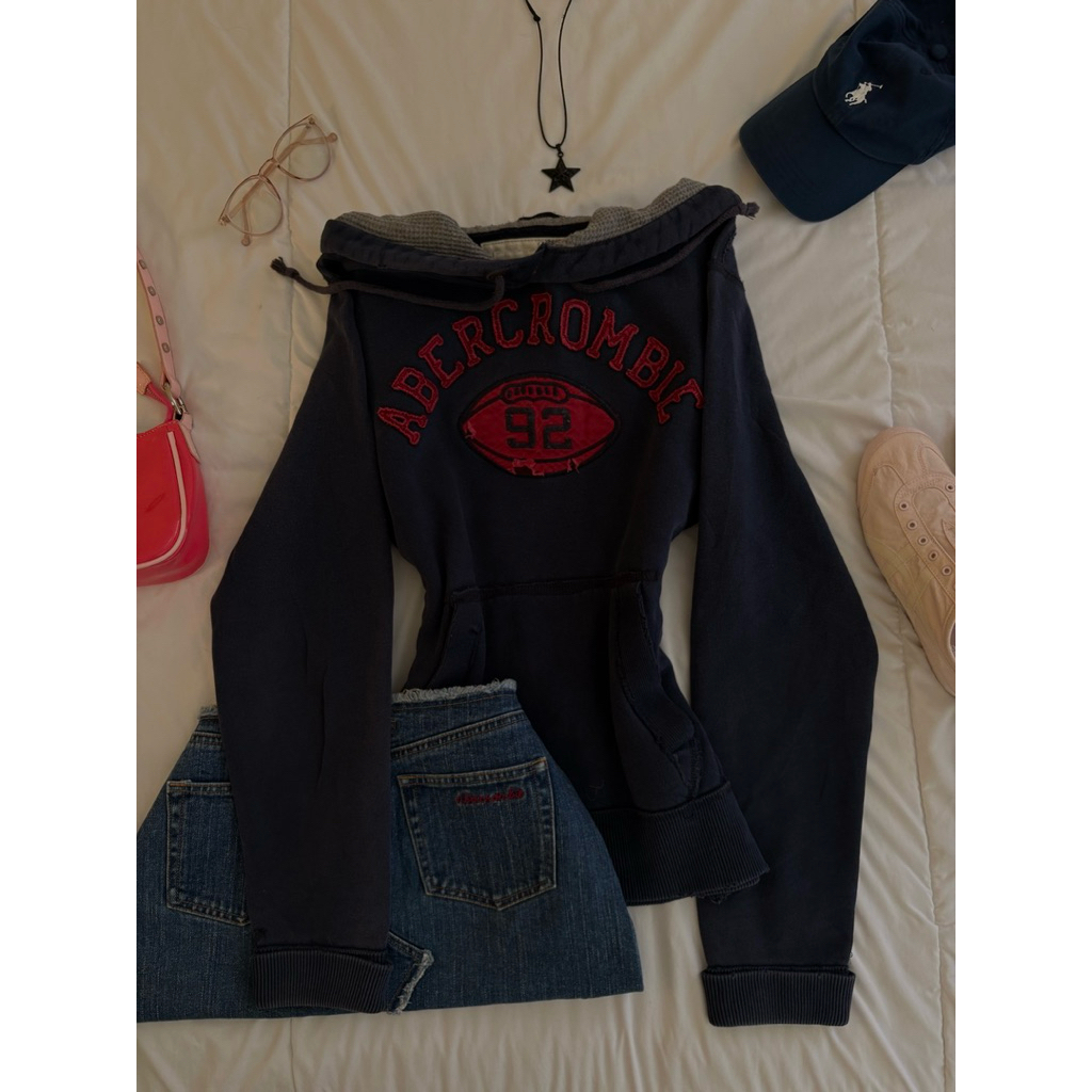 Jual Abercrombie Fitch Hoodie Terlengkap & Harga Terbaru Juni 2026 ...