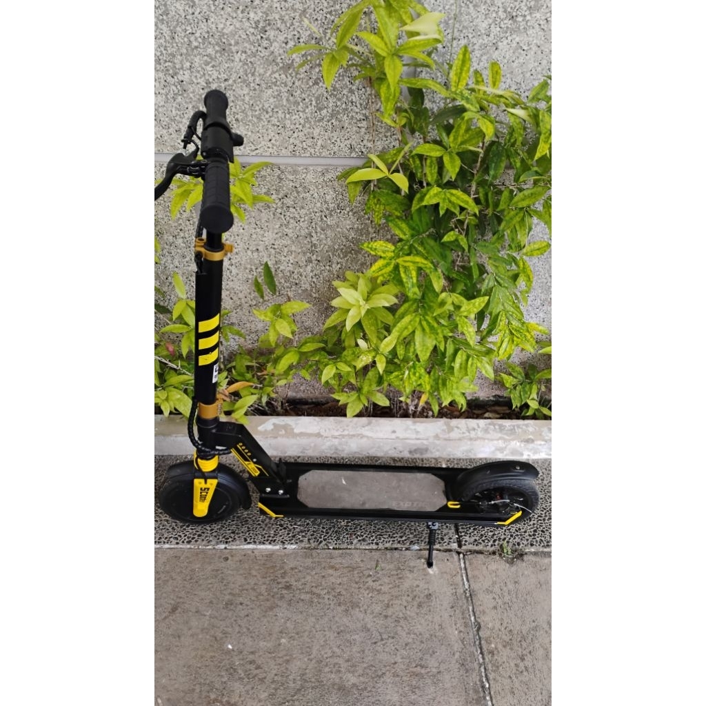 Jual scooter listrik exotic st 8145 electric skuter otoped | Shopee ...