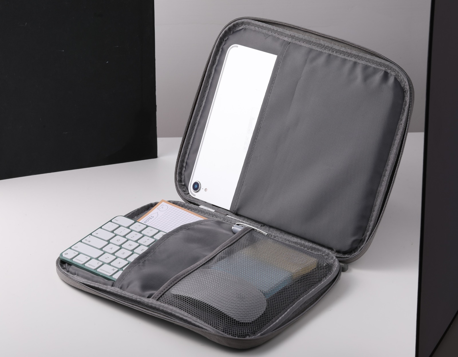 Jual UGREEN Sleeve Case Tas Sarung For iPad, Tablet 90435 | Shopee ...