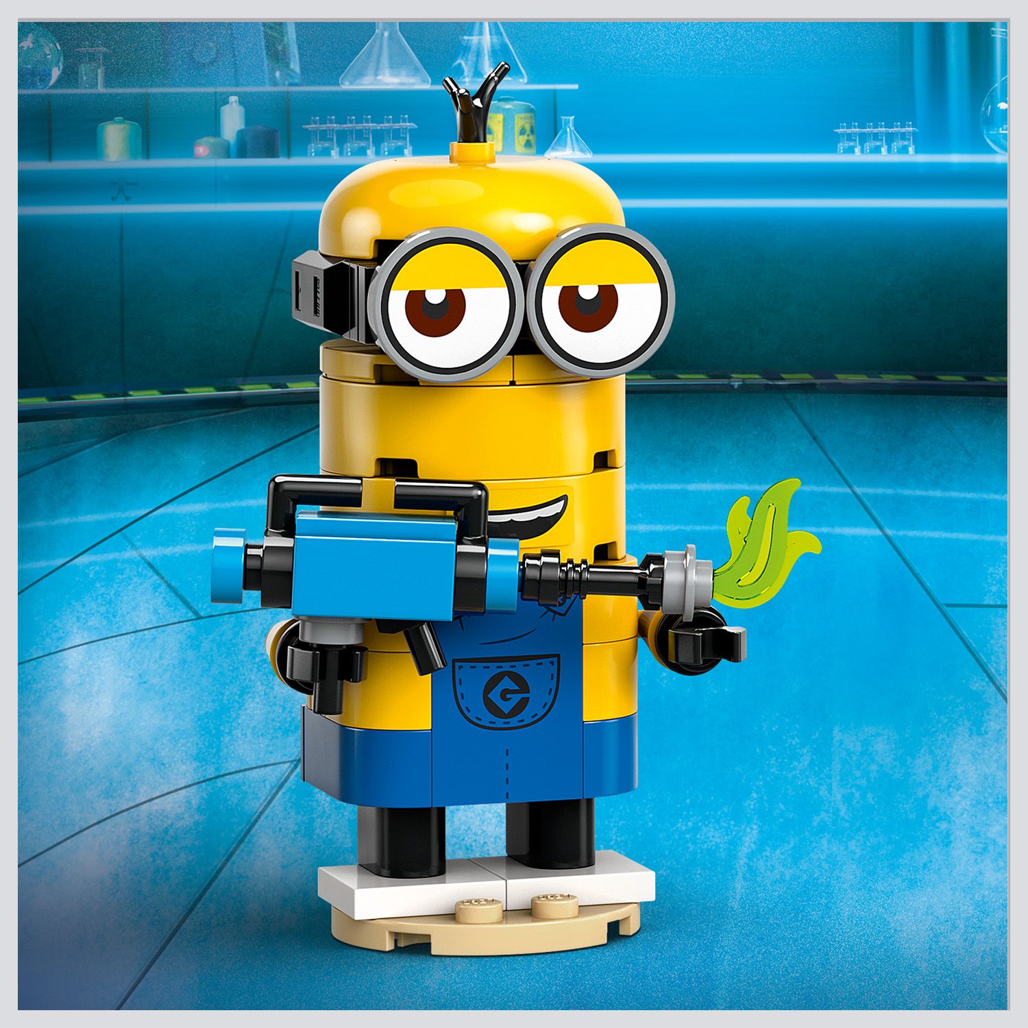 Jual LEGO Despicable Me 75582 Brick-Built Gru and Minions (839 Pieces ...