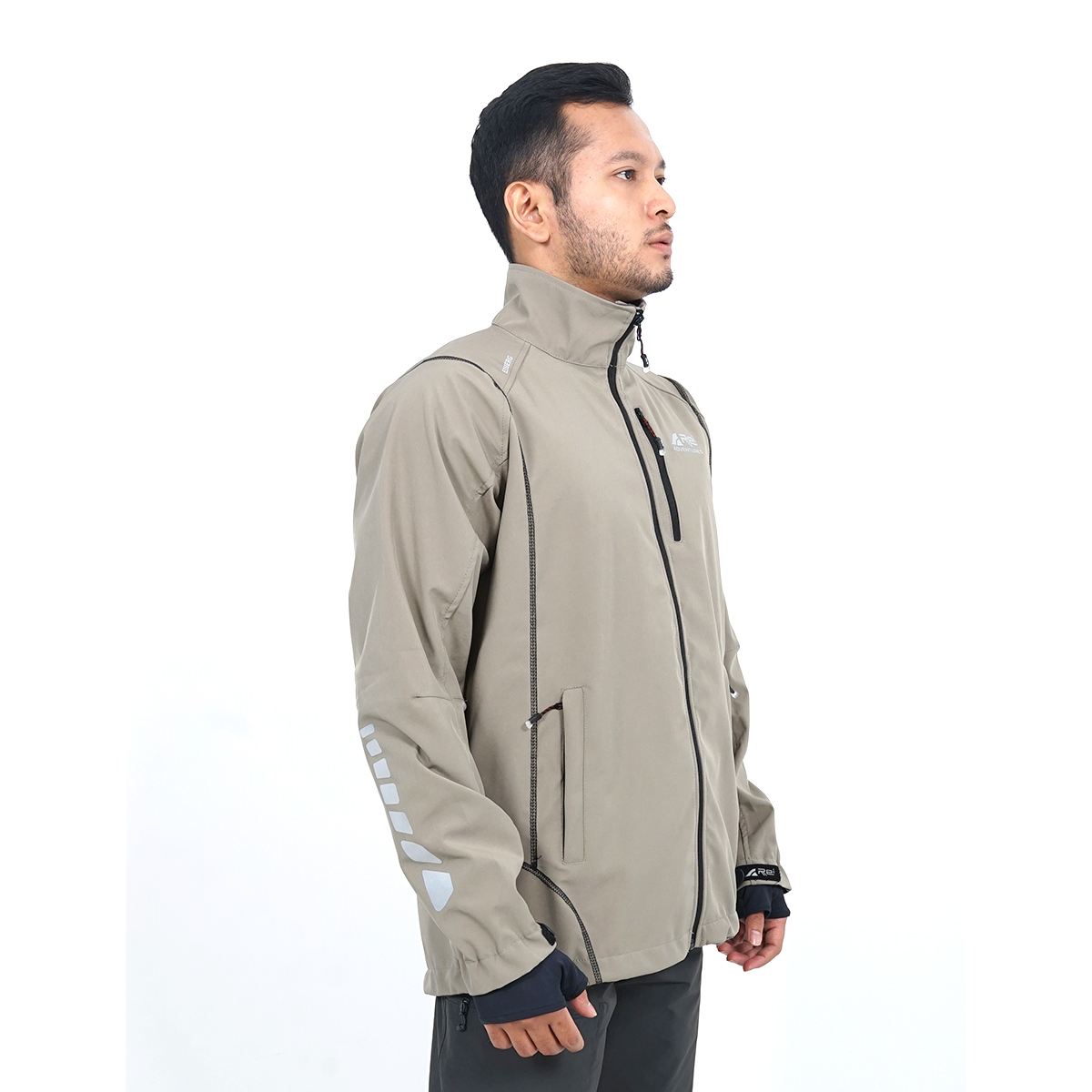 Jual Jaket Gunung Pria Eisberg Arei Outdoorgear | Shopee Indonesia