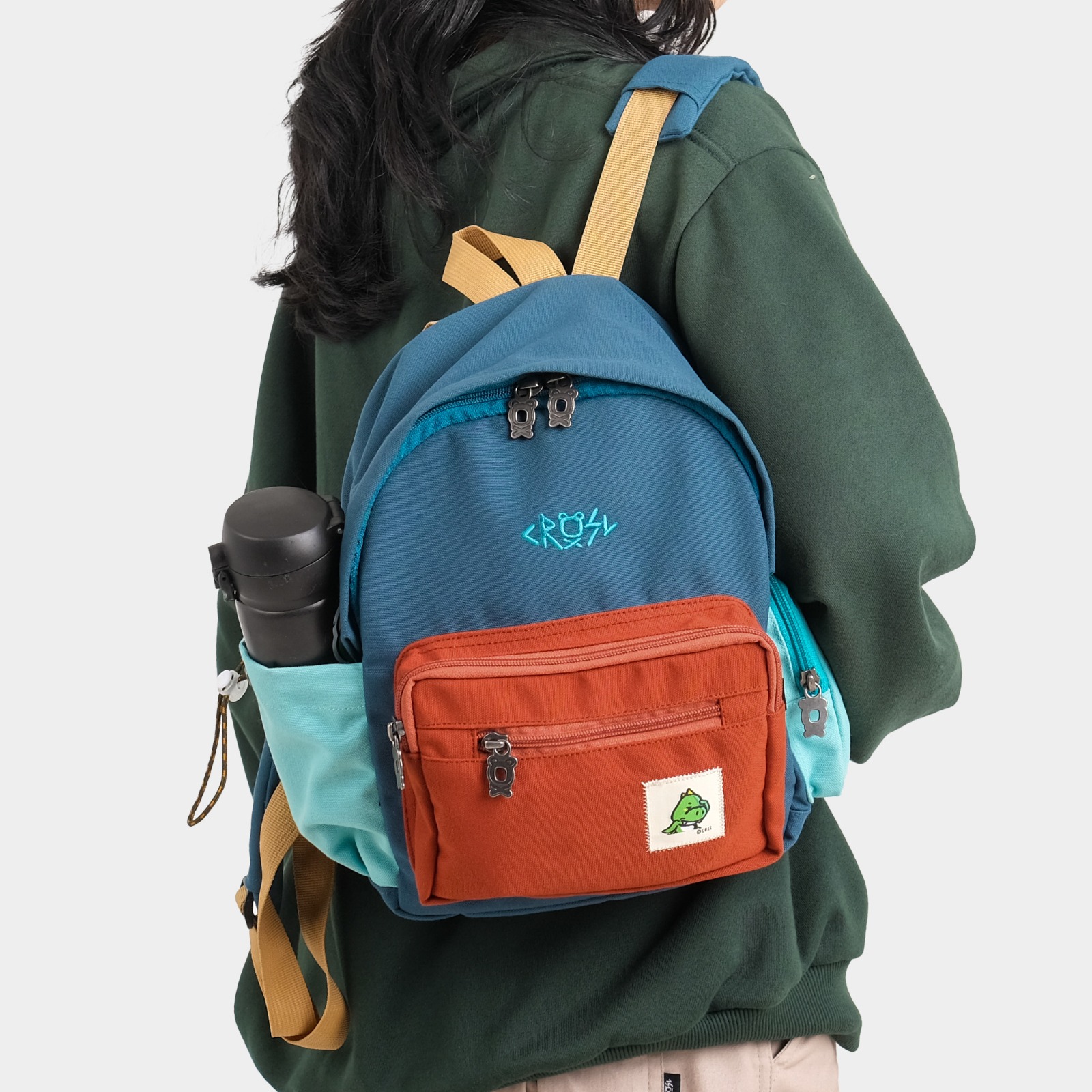 Jual CRSL Mini Daysic Backpack Odin Teal Blue | Ransel Sekolah | Tas ...
