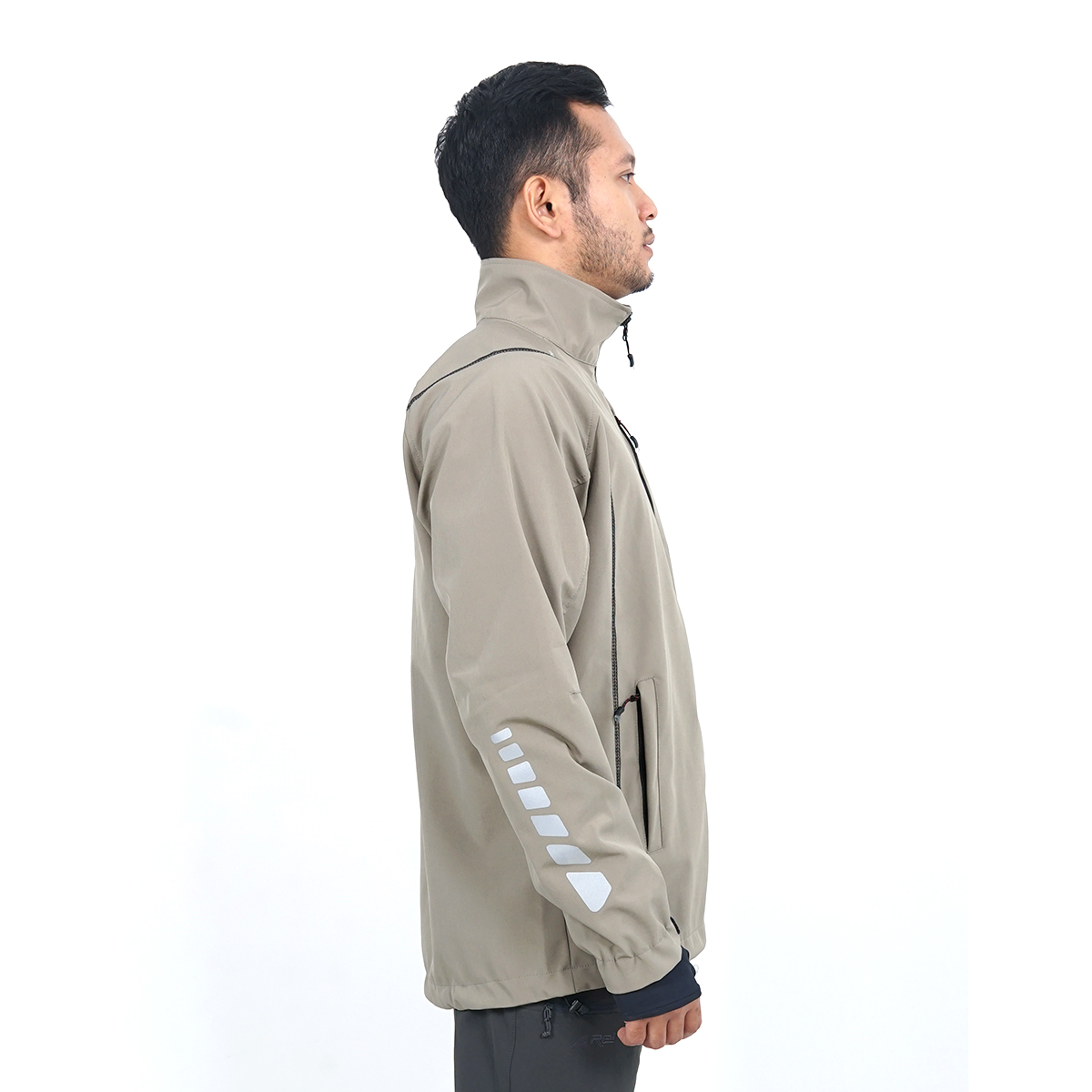 Jual Jaket Gunung Pria Eisberg Arei Outdoorgear | Shopee Indonesia