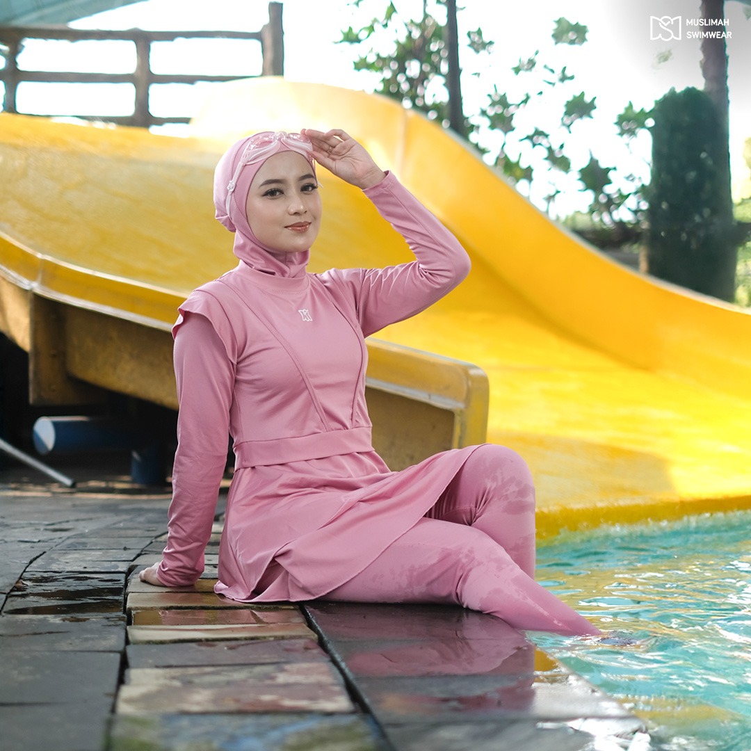 Jual Muslimah Swimwear X Zaneva - Glinda Swimwear PINK || Stelan Baju ...