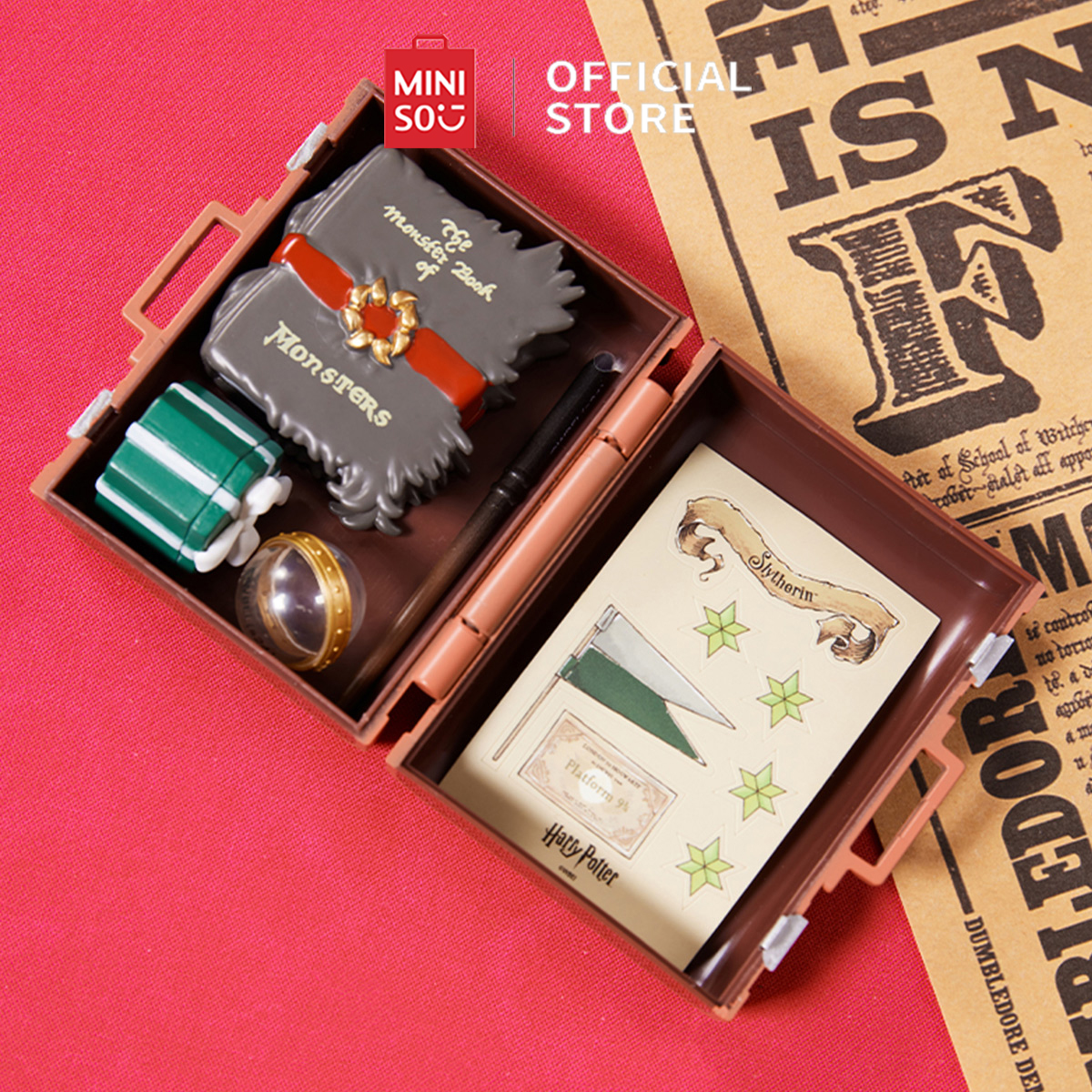 Jual Miniso x Harry Potter Hogwarts School Season Suitcase Surprise Box ...