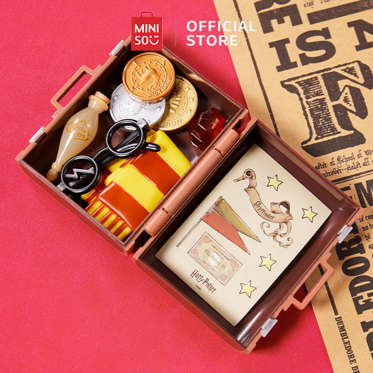 Jual Miniso x Harry Potter Hogwarts School Season Suitcase Surprise Box ...