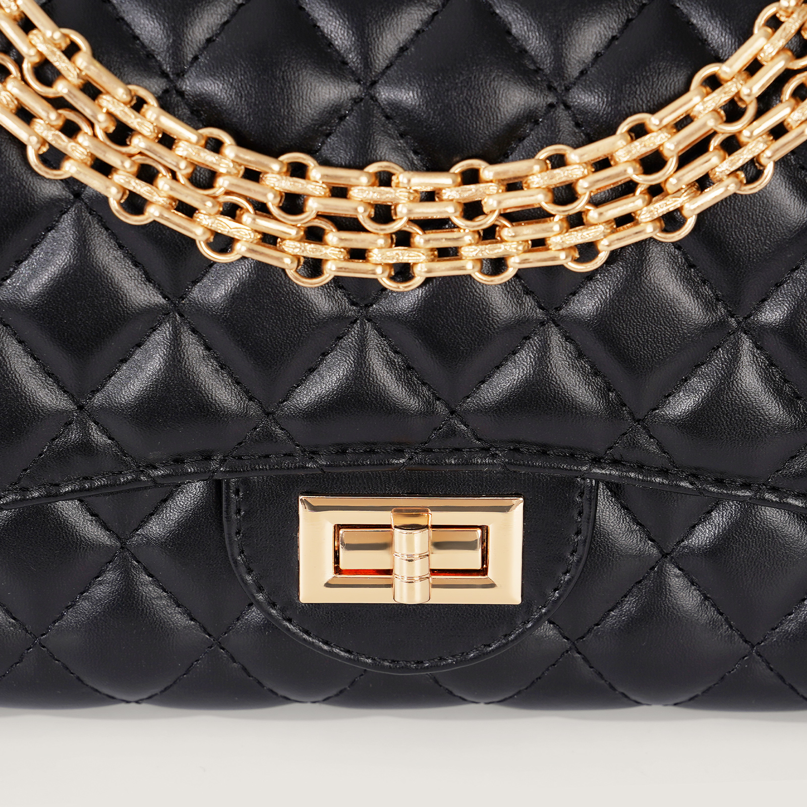 Jual Tas Kecil Wanita 2025 – Model Chanel Kekinian, Rantai Elegan ...