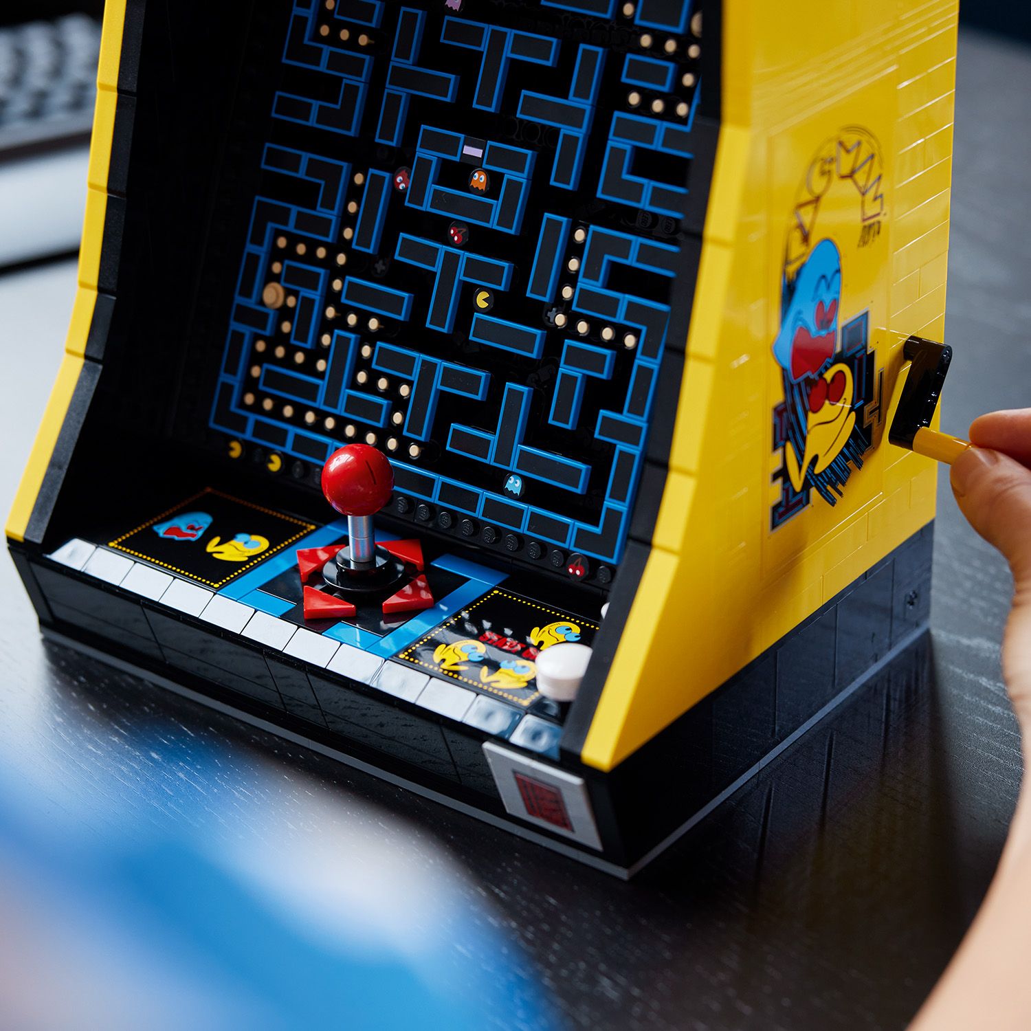 Jual LEGO Icons 10323 PAC-MAN Arcade (2,651 Pieces) Mainan Susunan ...