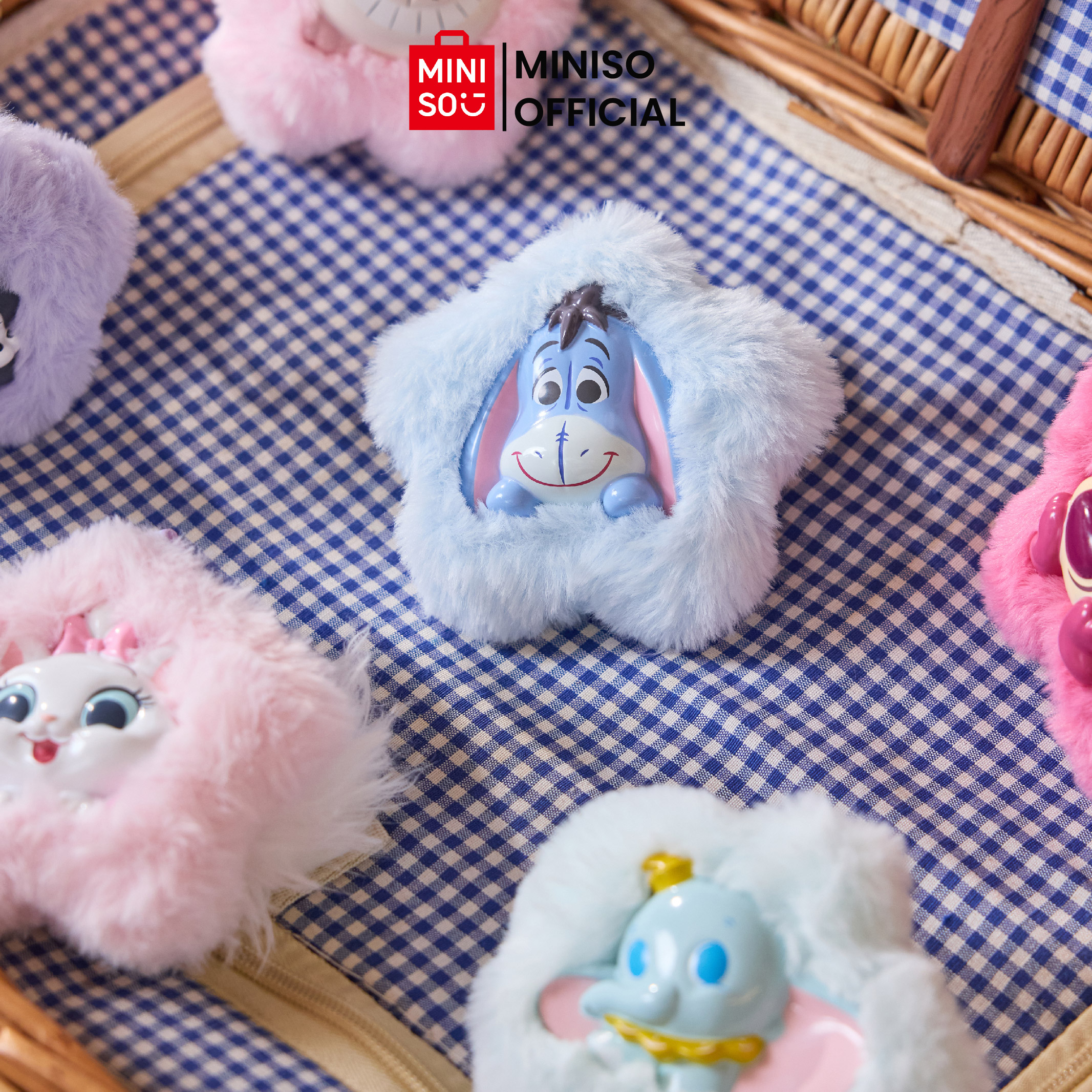 Jual MINISO Disney Fluffy Season Collection Lying Flower Surprise Box ...