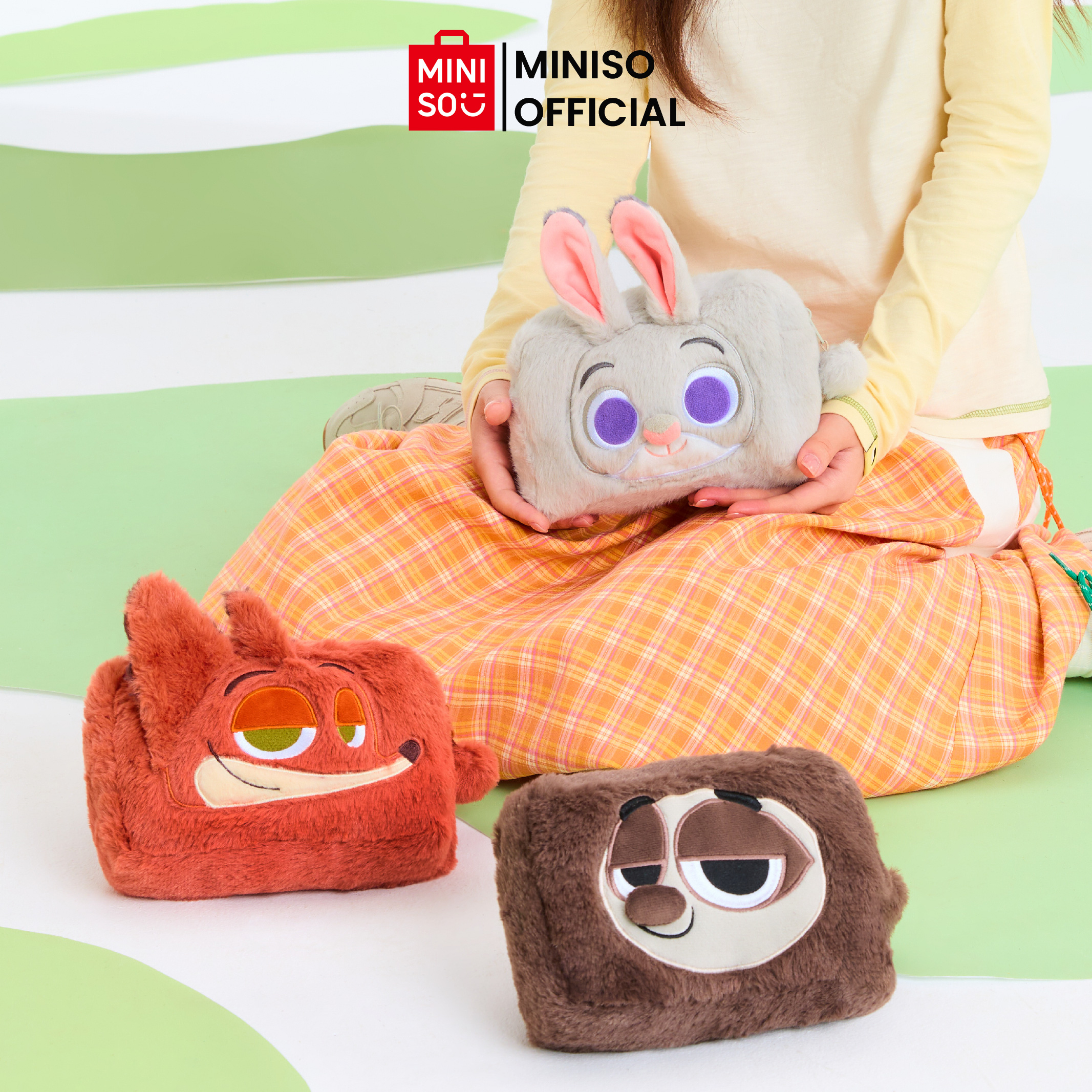 Jual MINISO X Disney Zootopia Collection Cosmetic Bag Pouch Make Up ...