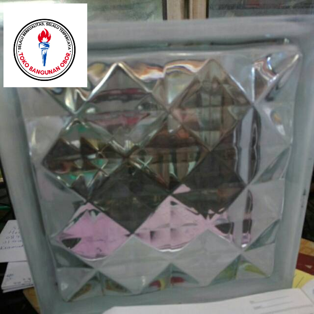 Jual Glass Block Motif Diamond Kaca Berlian Tekstur Timbul Geyser Lux ...