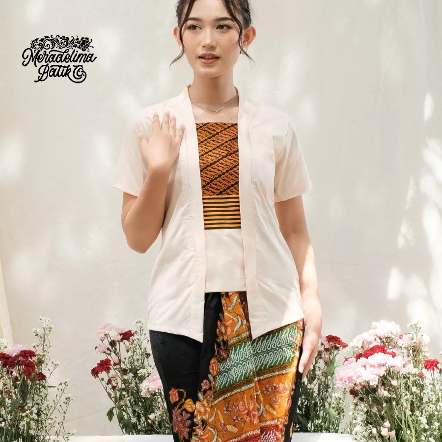 Jual Kebaya Kutubaru 2 in 1 Lengan Pendek Meradelima Katun Jepang Cream ...