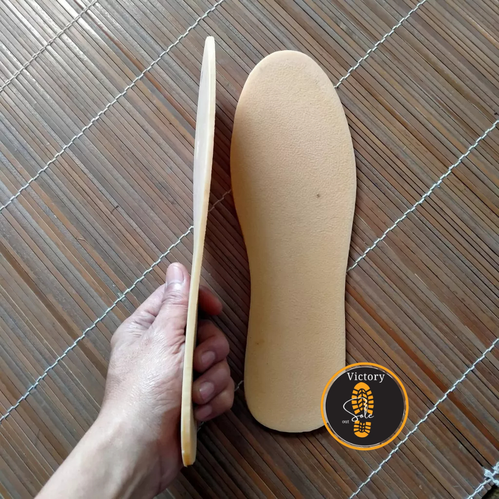 Jual Sol Sepatu Alas Bawah Sole Potong Sepatu Karet Mentah Rubber Pasir ...