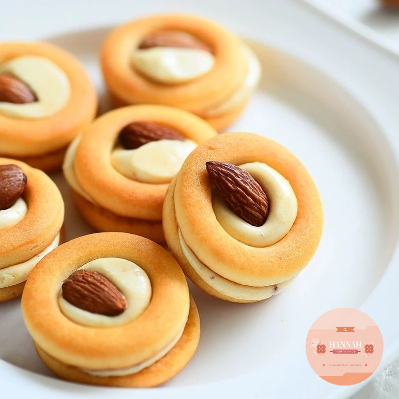 Jual Snack Nougat Cookies with Almond - Cemilan Camilan Nougat Cookies ...