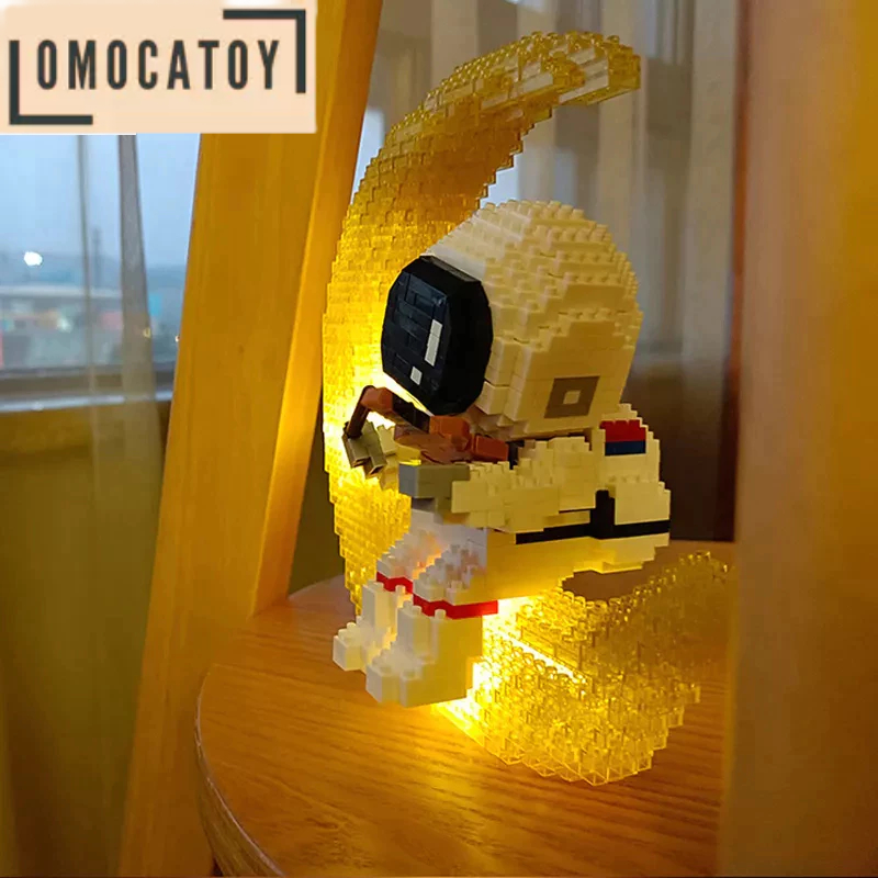 Jual Mainan Balok Susun Astronot dengan Lampu DIY 3D Blok Nano Block ...
