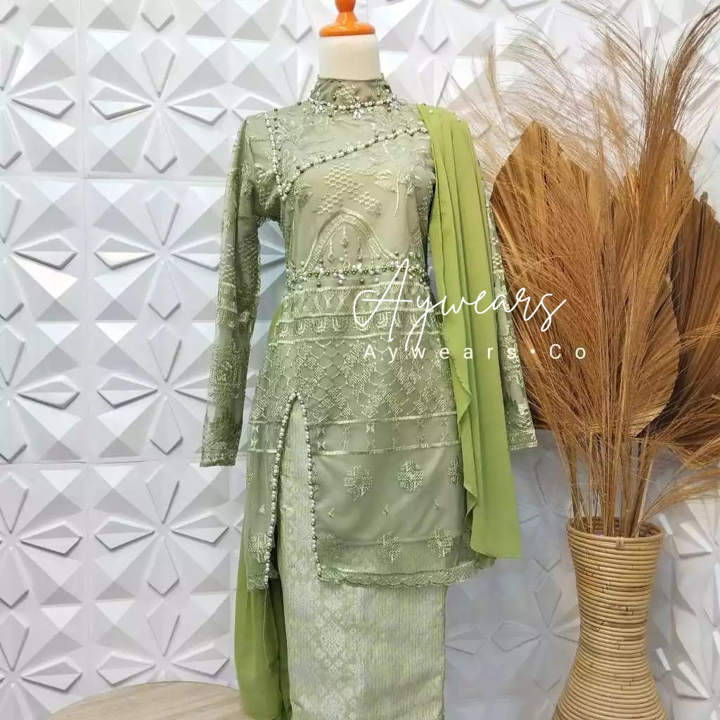 Jual Aywears- Set kebaya Selendang Roslina Sage green / Kebaya Songket ...
