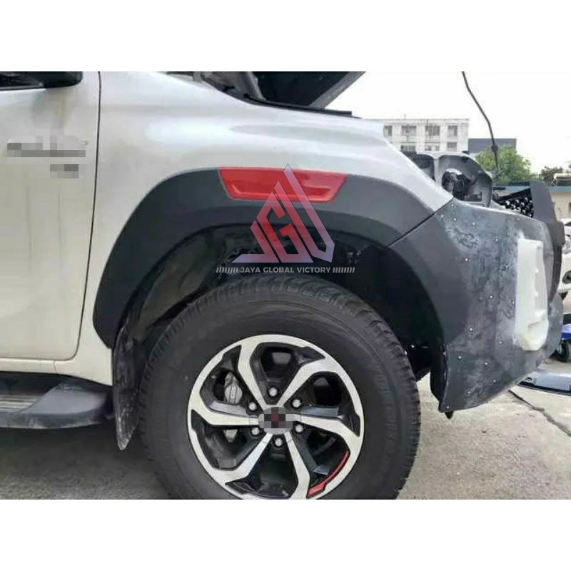 Jual Fender hilux revo vigo rocco2015-2023 Karpet lumpur | Shopee Indonesia