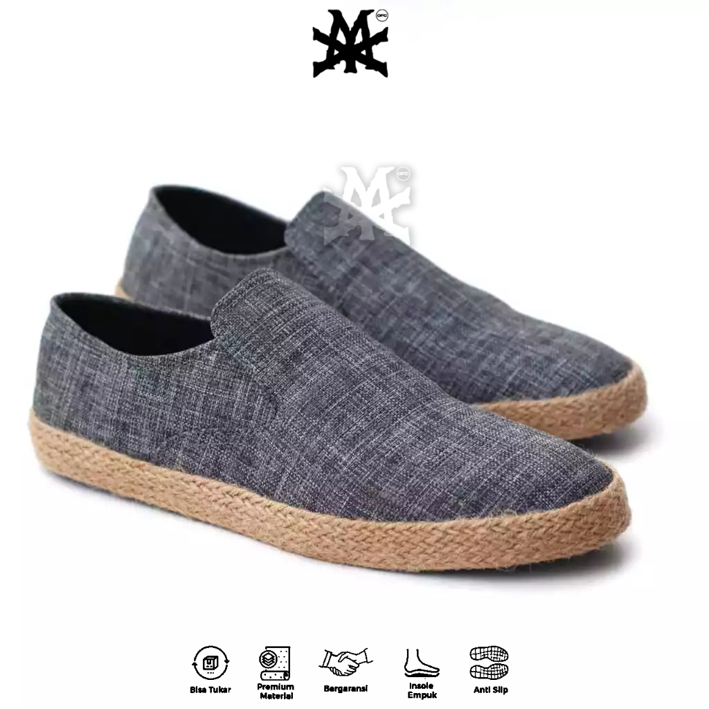Jual MADEMAX - Slip On Pria Kanvas Casual – Sepatu Nyaman dan Praktis ...