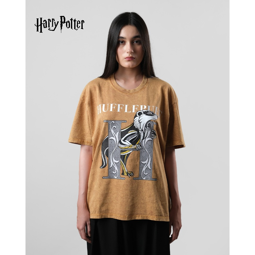 Jual Thesilversky Hufflepuff Beige Oversized Washed T-shirt | Official ...