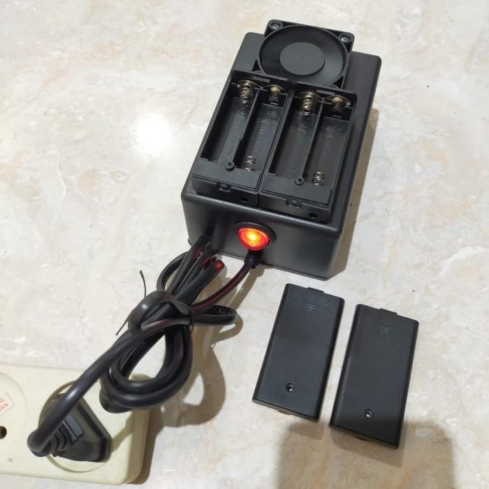 Jual Charger Bom Batre 2 Slot 2 Pasang Baterai Aa 15 Menit Penuh Tamiya ...