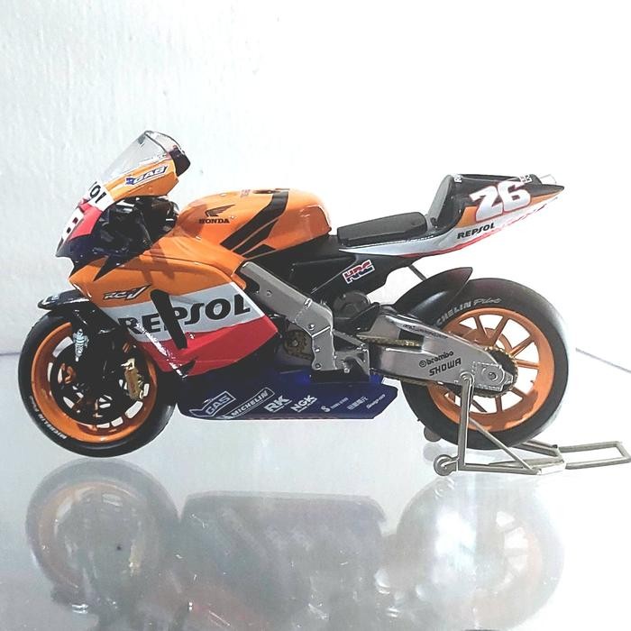 Jual Guiloy Miniatur Motor Honda RC 211V-Dani Pedrosa #26 Moto GP 2006 ...