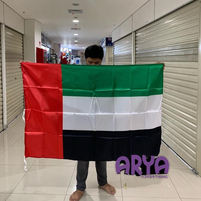 Jual Bendera negara UNI EMIRAT ARAB(UEA) bahan satin ukuran 90x135cm ...