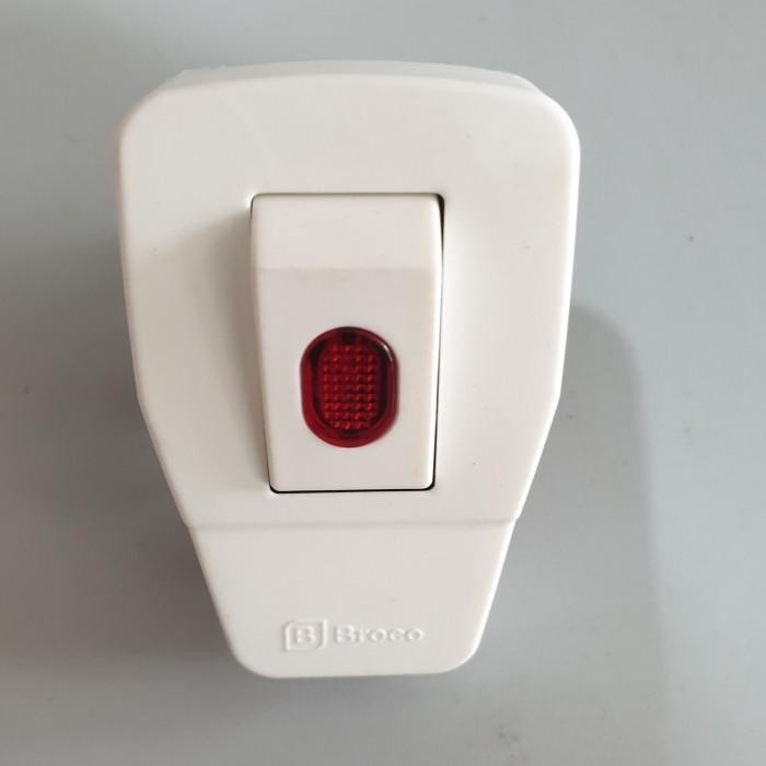 Jual Expert Steker Lampu Broco 13311 / Steker + Switch ON OFF Broco ...