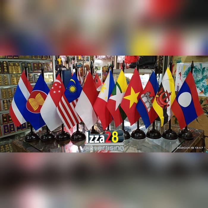 Jual bendera negara filipina dan tiang meja kayu | Shopee Indonesia