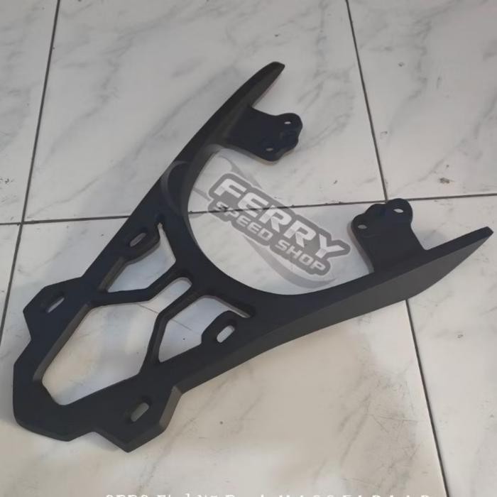 Jual BRACKET BREKET BOX SCOPY NEW - GENIO / DUDUKAN BOX NEW SCOPY GENIO ...