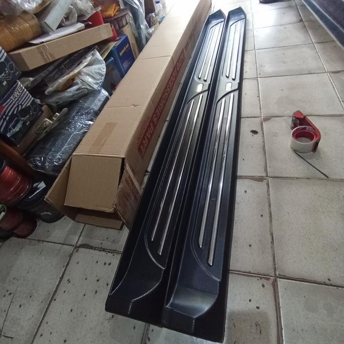 Jual Paling Murah Foot Step Samping Mobil Toyota Hilux Vigo 2019-2024 ...