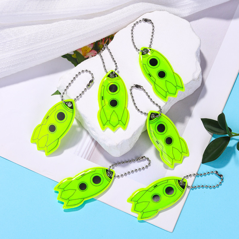Jual 10pcs Pedestrian Protection Reflective Pendant Traffic Safety ...