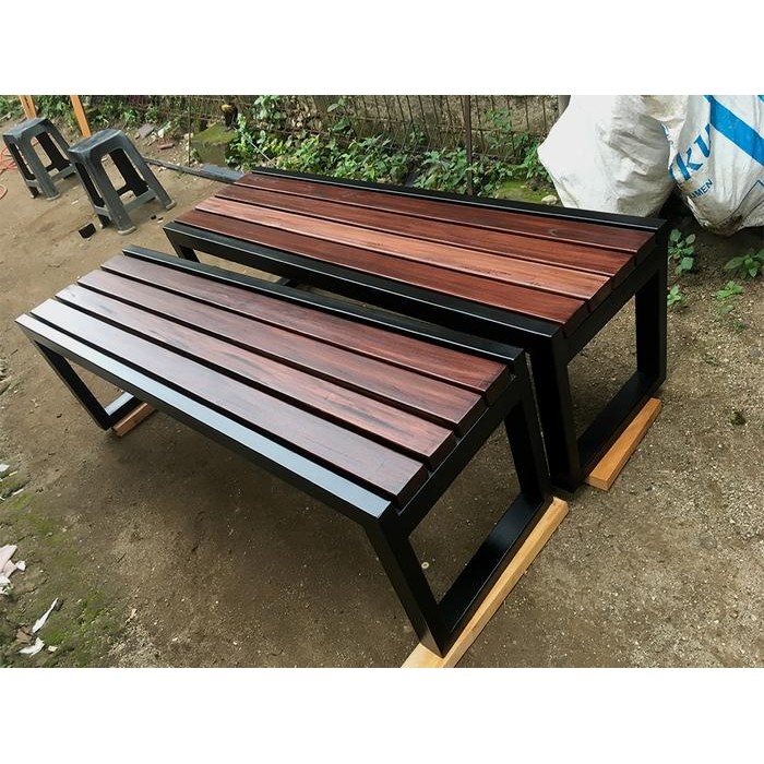Jual Kursi Panjang Outdoor 2 Meter Kayu Solid Kaki besi Bangku Panjang ...