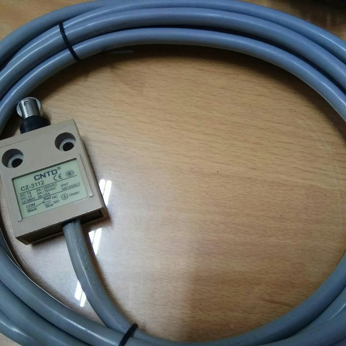 Jual Limit switch water proof cable kabel CZ 3112 CNTD bukan Omron D4C ...