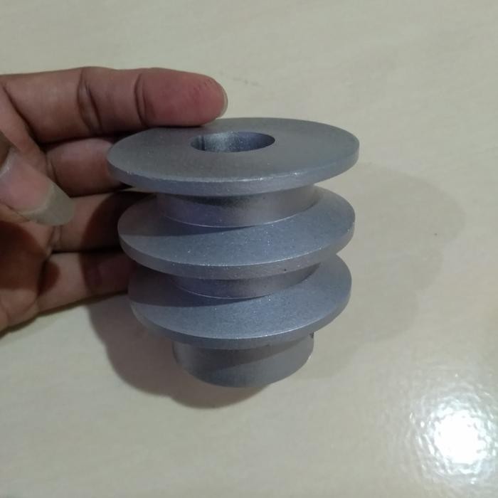 Jual PULLEY BESI B2 - 2.5 INCH AS 19 MM PULI 2.5 INCI BESI COR | Shopee ...