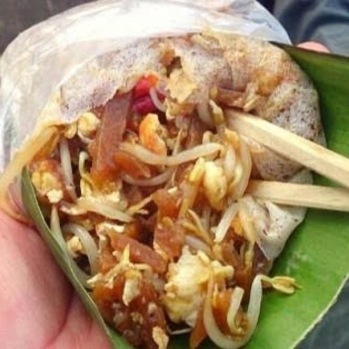 Jual Lumpia Basah Gang Aut 1972 Jajanan Kuliner Oleh-oleh Bogor Street ...