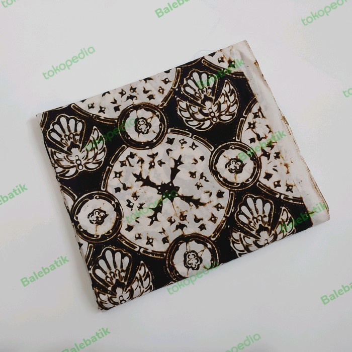 Jual Kain Batik Cap Sogan Jogja Motif Purbonegoro Latar Putih | Shopee ...