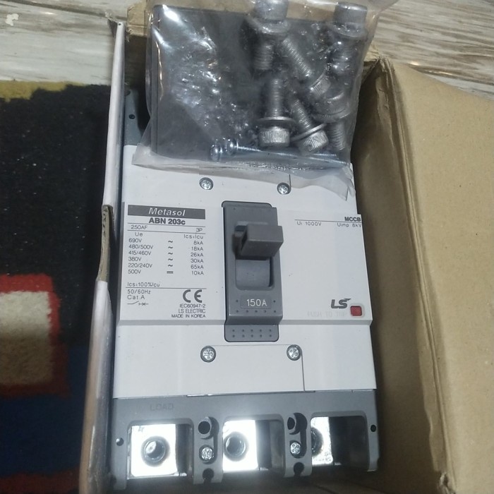 Jual MCCB LS TYPE ABN203C 150A 3POLE NEW ORIGINAL | Shopee Indonesia