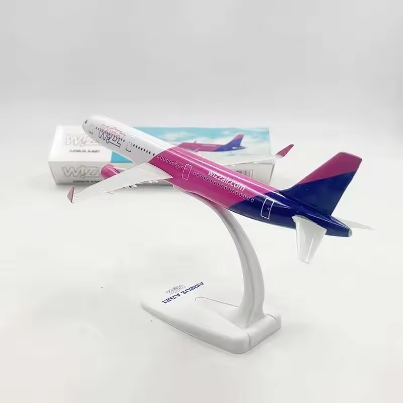 Jual 20cm WIZZ AIR A321 Model Airplane A320 NEO Wizz Air Airlines Resin ...