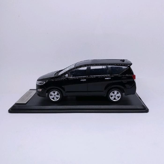 Jual ready stok diecast miniatur mobil toyota kijang innova reborn 2016 ...