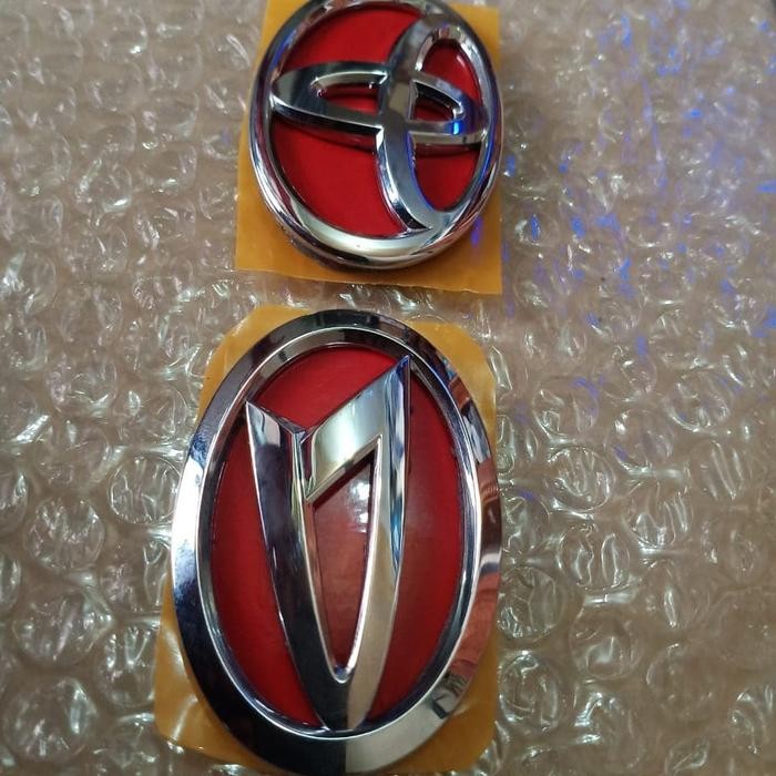 Jual Emblem Logo Stir Toyota Daihatsu Begron Merah Ori Original Asli ...