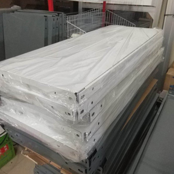 Jual PREMIUM plat rak besi siku lubang 100 x 50 warna putih | Shopee ...