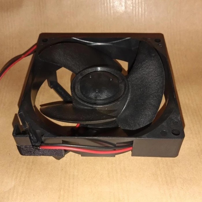 Jual Fan Motor Kipas Kulkas 2 Pintu Panasonic Nidec 8V DC Tanpa Soket ...