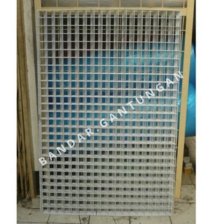 Jual Ram Kawat Putih Grid Wall Foto Ram Putih Display Aksesoris Hp-BH ...